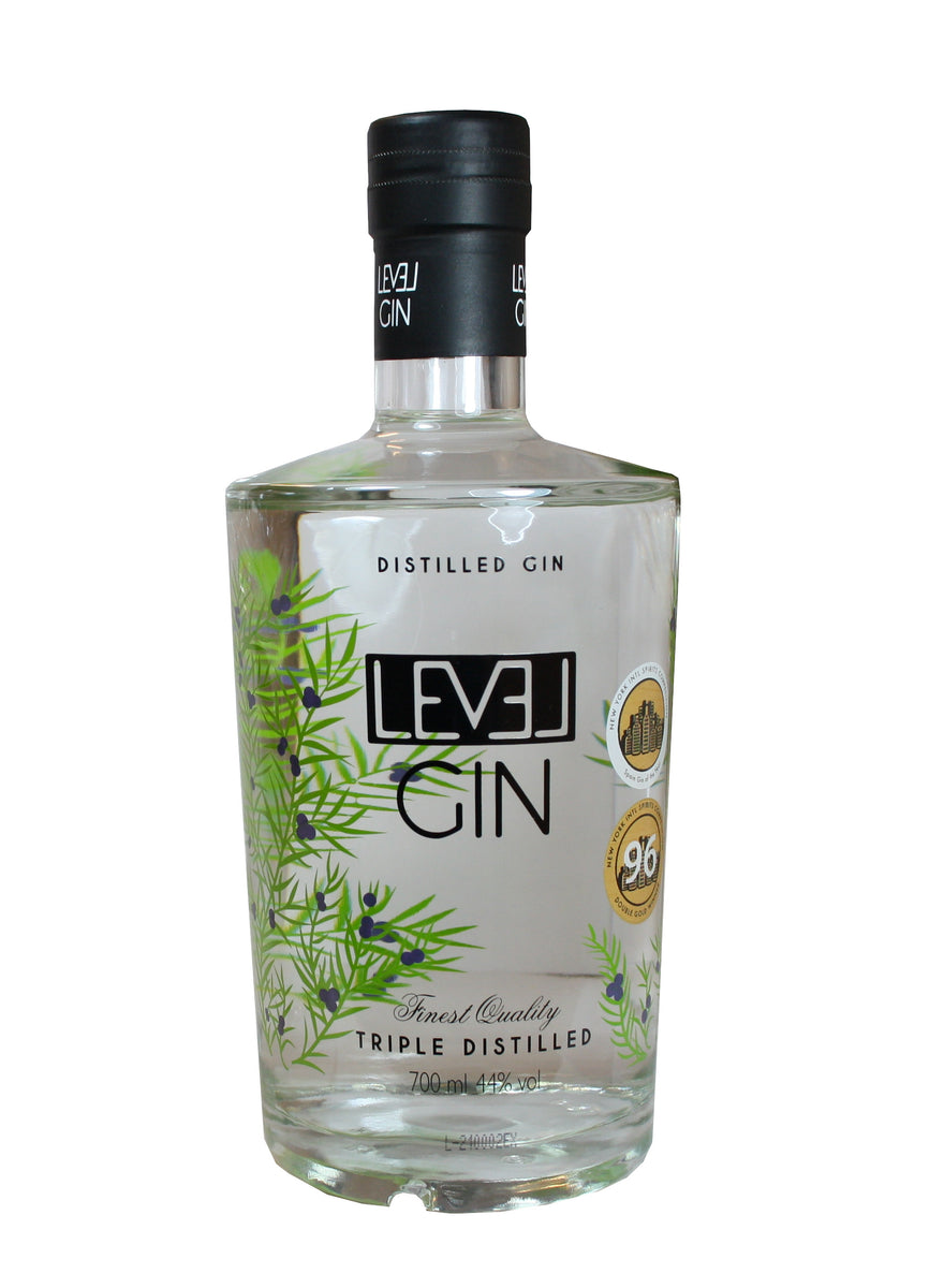 Level Gin og 2 LB Mixology spansk gin tonic glas 80 cl. med gravering
